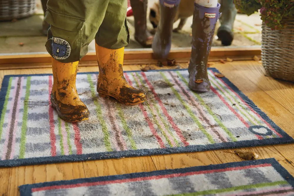 Patterned Hug Rug Designer 20 Multicoloured Rug — RugsDirect Online