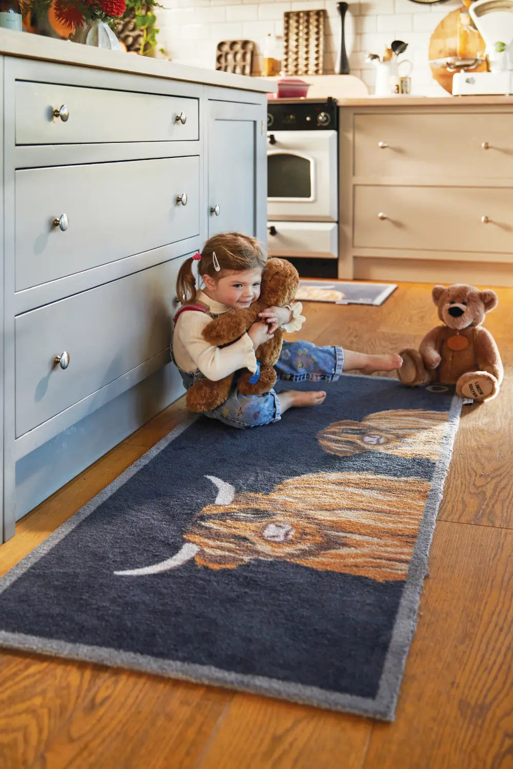 Patterned Hug Rug Highland 1 Runner Multicoloured Rug — RugsDirect Online