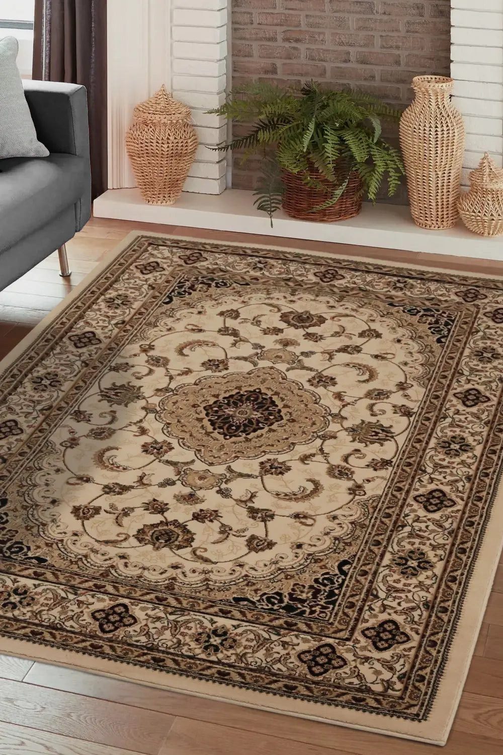 VICTORIA TRADITIONAL CREAM Cream Rug — RugsDirect Online