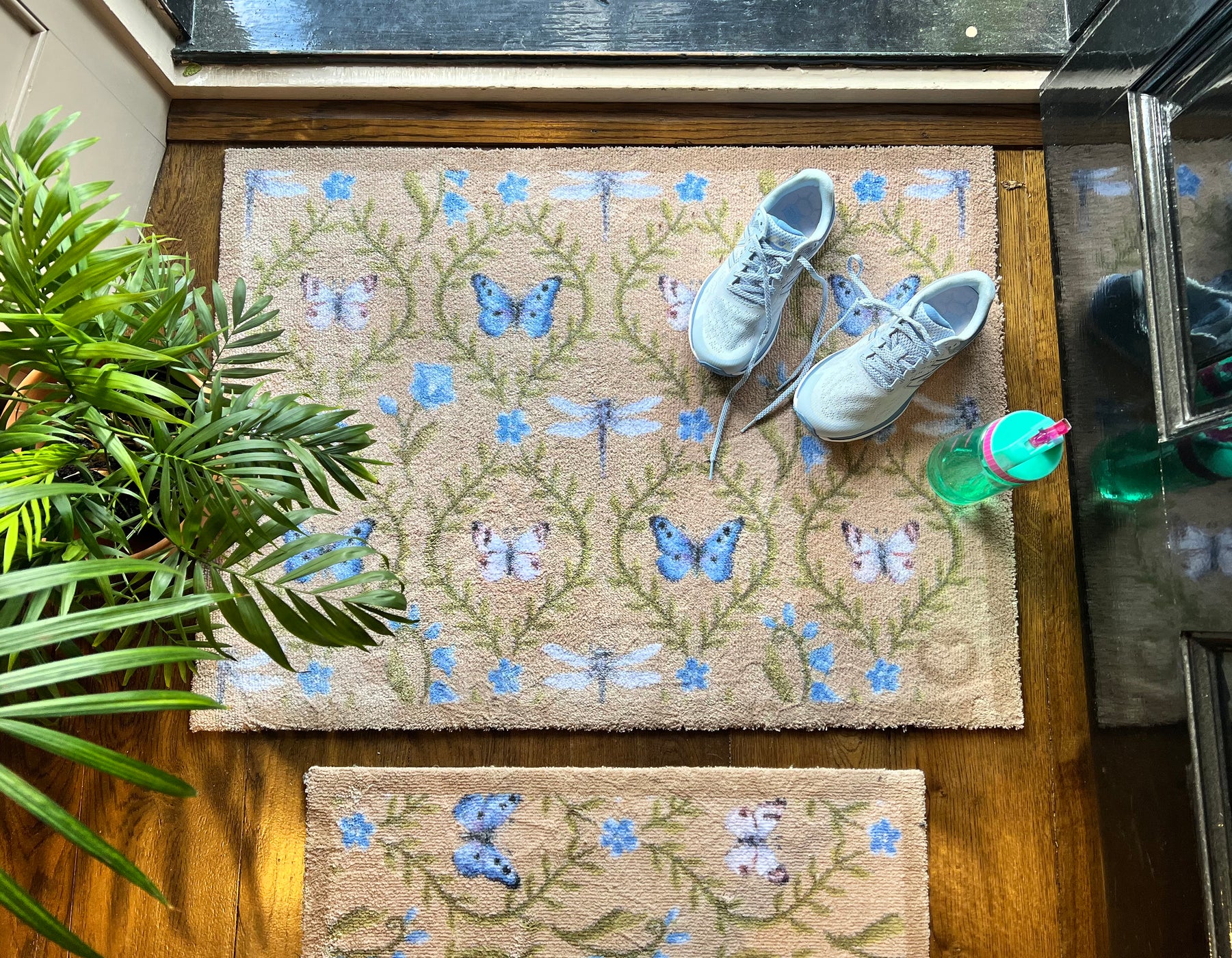 Patterned Hug Rug Wild Meadow Multicoloured Rug — RugsDirect Online