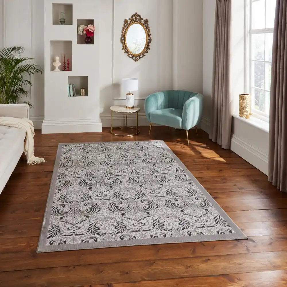 Laurence Llewelyn-Bowen Imperial Silver Rugs - Buy Imperial Silver Rugs ...